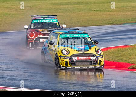 Maximus Hall Vertu Mini Challenge, Snetterton Circuit, Norwich, Norfolk ...
