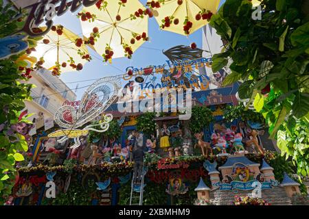 Little Kook, facade decorated with fairy-tale figures, original cafe in ...