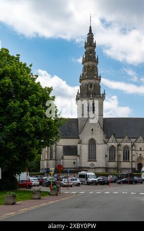 Diegem, Flanders, Belgium - June 8, 2024 - Traffic at an intersection ...