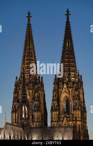 Peaks of Cologne Cathedral, Cologne, North Rhine-Westphalia, Germany ...