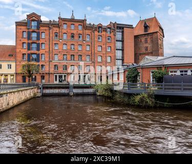Beautiful view of the famous The Stint Market and its typical old ...