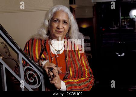 Esther DAVID - Date : 20021101 ©John Foley/Opale.photo Stock Photo - Alamy