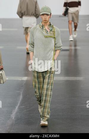 Milan Fashion Week - Men S/S 2027 Dolce & Gabbana fashion show Runway ...