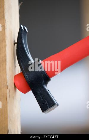 Hammer. Building construction Stock Photo - Alamy