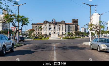 Mozambique, Maputo, Maputo Cidade, The new statue of Samora Machel ...
