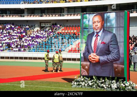 (240618) -- LILONGWE, June 18, 2024 (Xinhua) -- Members of the Malawi ...