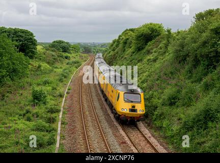 New Measurement Train (NMT) "The Flying Banana" checking/testing ...