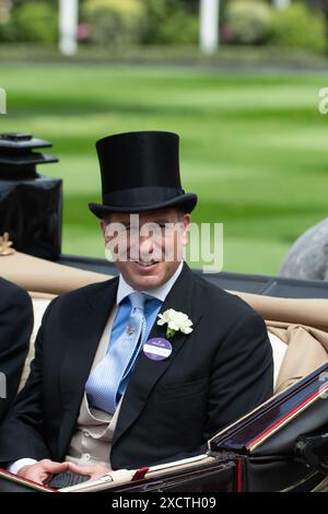 The carriage The Princess Royal, Peter Phillips, Harriet Sperling and ...