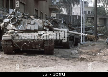 Lebanon War 1982 IDF Tank Magach 6 Israel Defense Forces in Beirut ...