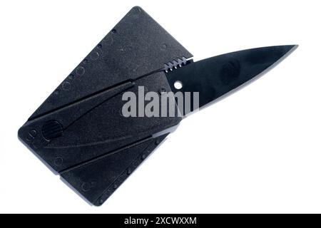 concealed razor sharp knife blade disguised as credit card cut out ...