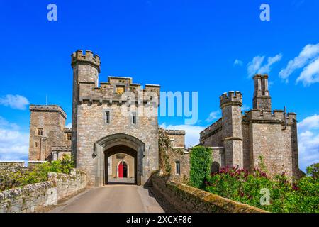 The gatehouse at Powderham Castle, home to the Earls of Devon in Kenton ...