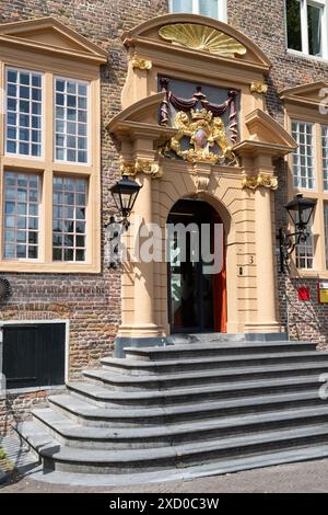Entrance to Old building of Utrecht University Holland Stock Photo - Alamy