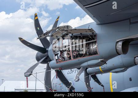 Propeller turbine engine EPI TP400, Airbus A400M, German Air Force, ILA ...
