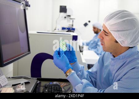 Observation of silicon wafer Tencor profilometer Measurement of the ...