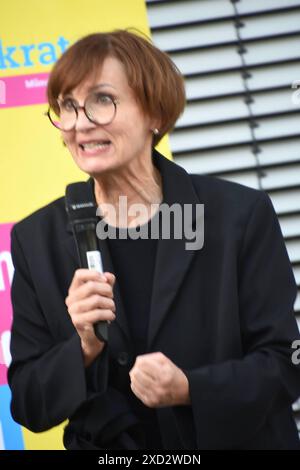 Bettina Stark-Watzinger MdB Stellvertretenden FDP Vorsitzenden und Bundesministerin fuer Bildung ...