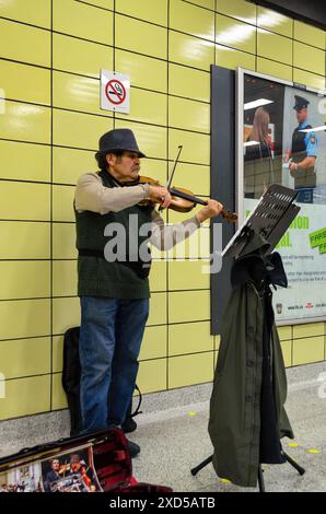 Subway musician on a TTC station, Toronto, Canada Stock Photo - Alamy