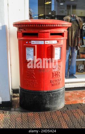 Double Royal Mail post box Stock Photo - Alamy