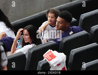 England's Ollie Watkins, with girlfriend Ellie Anderson and family ...