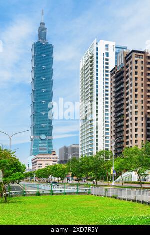 Awesome view of Taipei 101. Landmark of Taiwan Stock Photo - Alamy