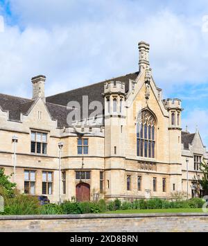 Great Hall, Headteacher's room and Admisson's office at the public ...