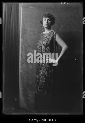 Jones, Kemp, Mrs., portrait photograph, 1917 Nov. 1 Stock Photo - Alamy