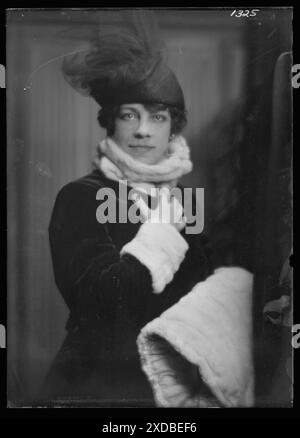 Claussen, Julia, Miss, portrait photograph. Genthe photograph ...