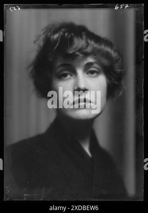 Rushmore, Vivian, Miss, portrait photograph. Genthe photograph ...