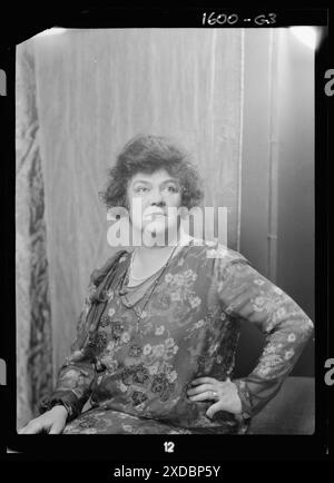 May, M., Mrs., portrait photograph. Genthe photograph collection Stock ...