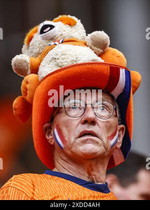 FRANCE FANS FRANCE V HOLLAND 21 June 2000 Stock Photo - Alamy
