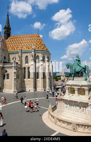 Statue of Stephen I of Hungary by Alajos Stróbl, Fisherman's Bastion ...
