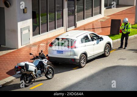 Police Stop for Traffic Infraction Stock Photo - Alamy