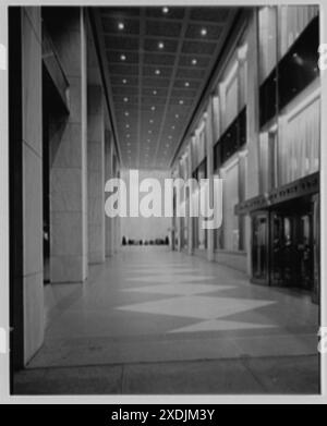 Morgan Guarantee Trust Building, 522 5th Ave., New York. Foyer I ...