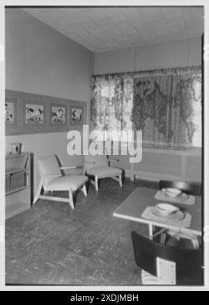 Manhattan Beach Housing Project, New York City. Living room IV ...