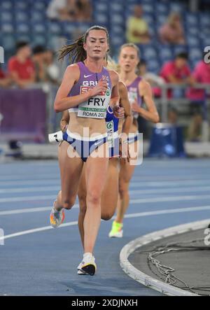 Izzy Fry of Great Britain competing in the womens 5000m at the European ...