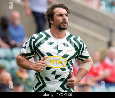 Eben Etzebeth of South Africa warms-up ahead of the Quilter Nations ...