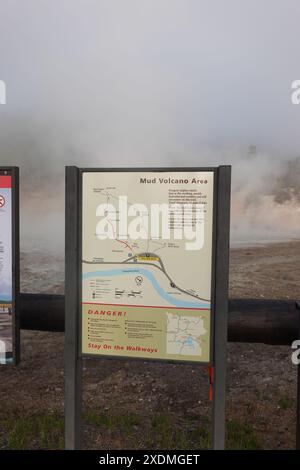 Mud Volcano Area, Yellowstone National Park, UNESCO World Heritage Site ...