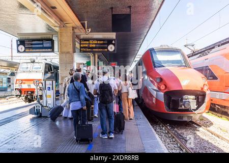 AnsaldoBreda V250 des italienischen Herstellers AnsaldoBreda, die von ...