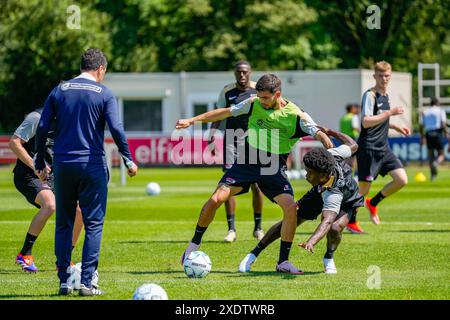 WIJDEWORMER, NETHERLANDS - JUNE 24: Denso Kasius of AZ, Enoch Mastoras ...