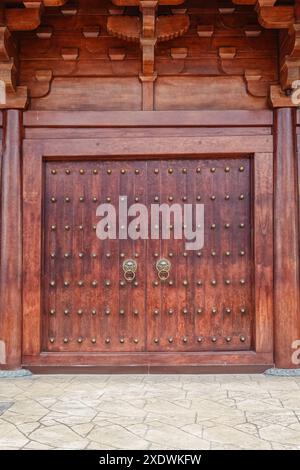 Large Wooden Doors of Main Buddha Hall, Wutai Shan Buddhist Garden ...