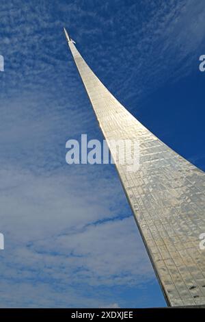 Monument to Conquerors of Space, giant obelisk erected in Moscow to ...