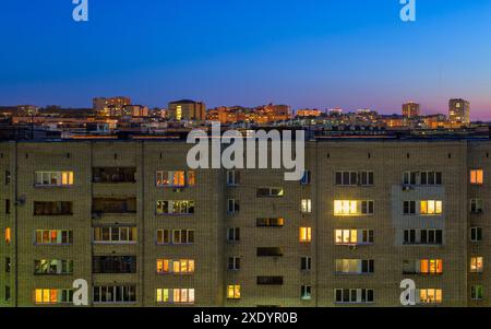 night russian city living house Stock Photo - Alamy