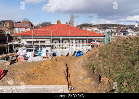 Shell construction of a prefabricated house Stock Photo - Alamy