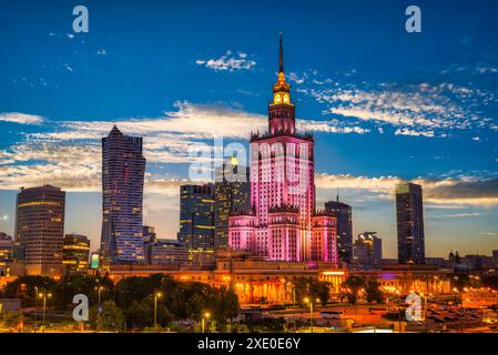 Early evening in Warsaw Stock Photo - Alamy