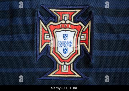 Portugal's National Football Team Logo/Emblem/Crest - Seleção ...