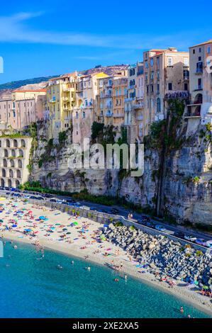 Tropea City Beach - beautiful coast scenery with paradise beach in ...