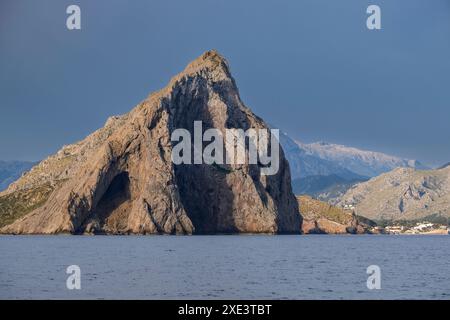Cala Clara from the sea Stock Photo - Alamy