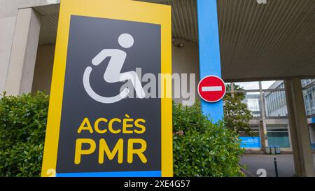 acces pmr sign text french means ramp access for disabled wheelchair ...