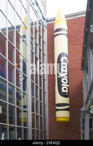 the crayola factory and shop at easton pennsylvania Stock Photo - Alamy