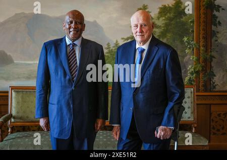 Oslo 20240625. King Harald (right) receives King Letsie III of Lesotho ...