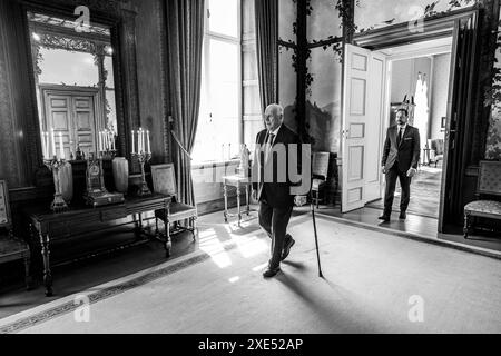 Oslo 20240625. King Harald (right) receives King Letsie III of Lesotho ...